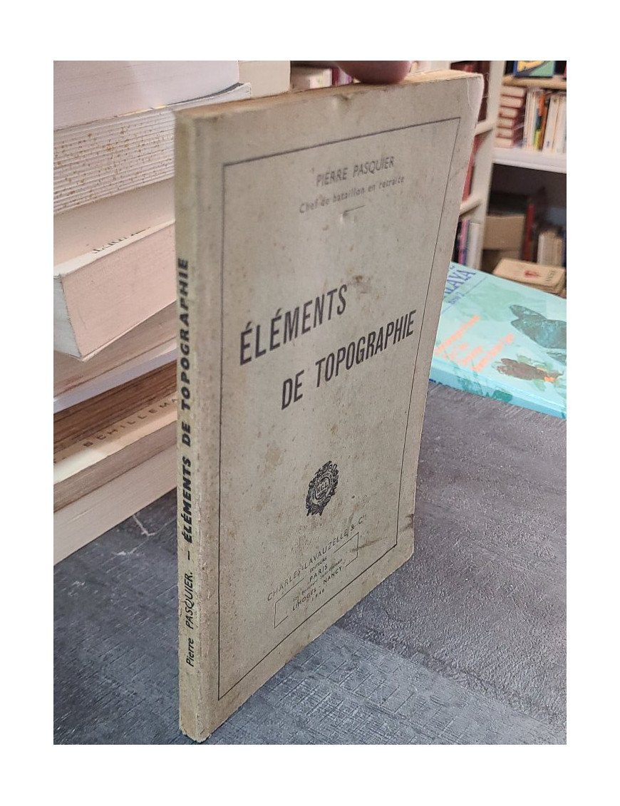 Éléments de topographie par Pierre Pasquier : Un guide essentiel pour ...